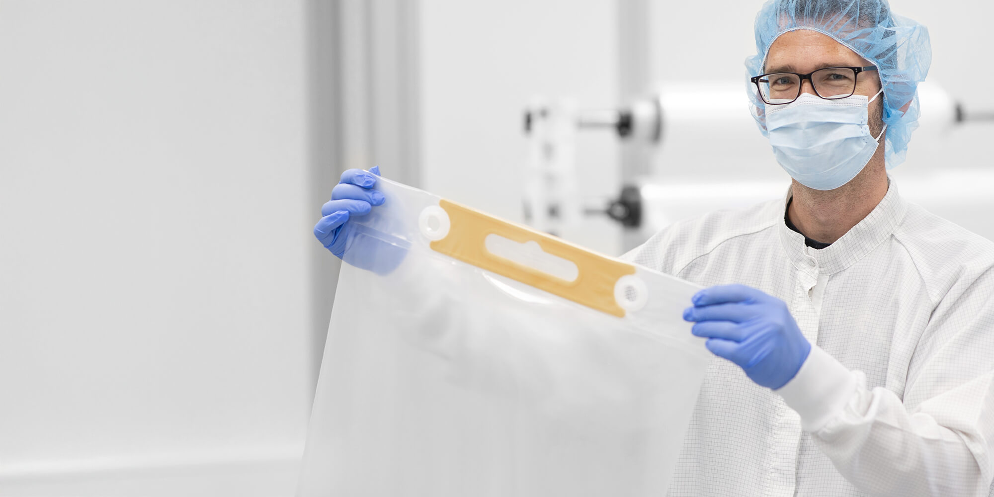 Powder Transfer Bags: Safe Powder Handling up to OEB5